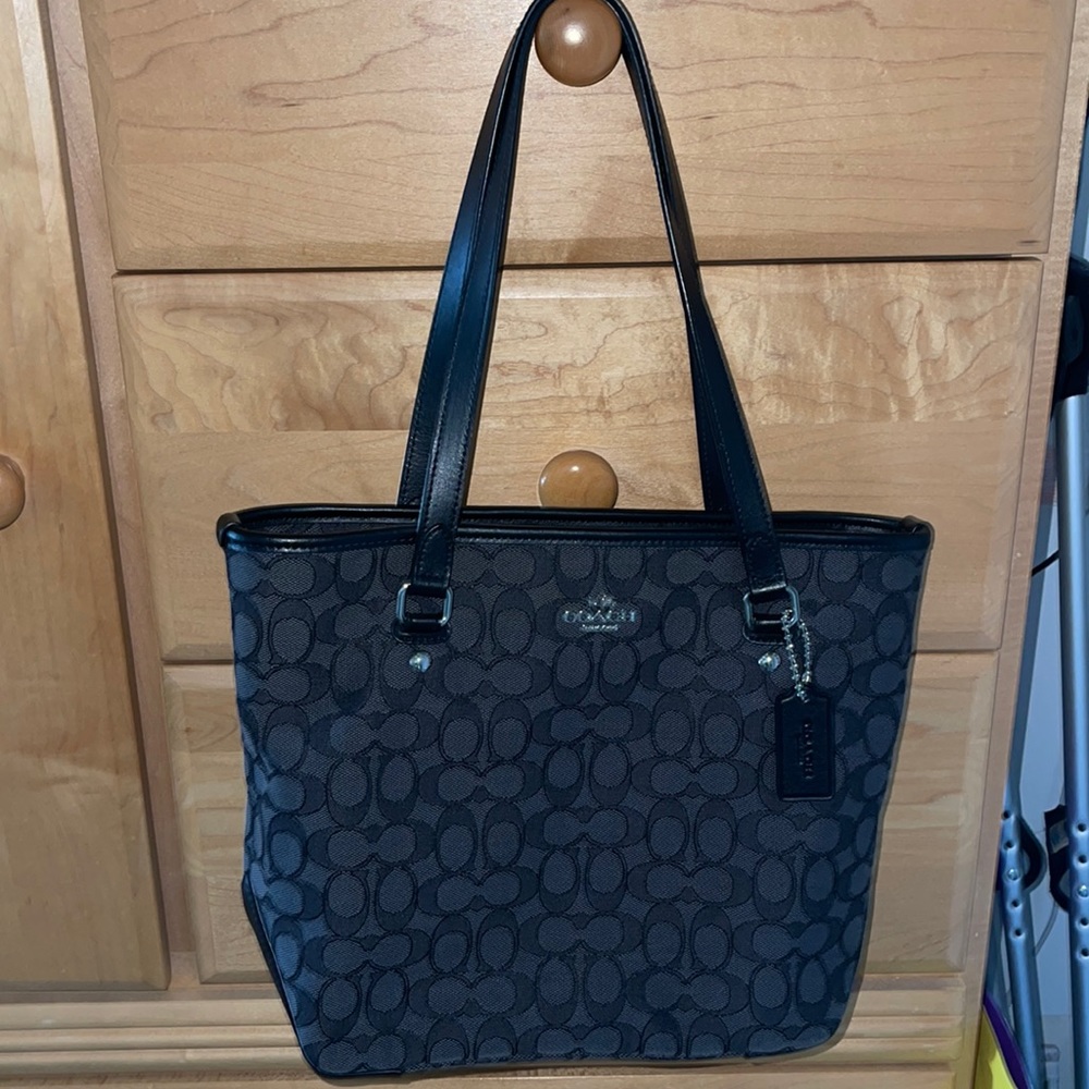 Authentic Coach Purse - Gem